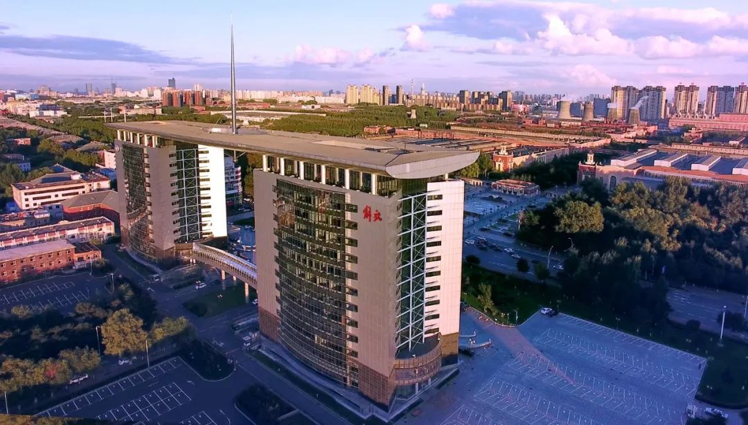 卓众商用车-专业的商用车内容平台 | 朝夕必争， 一往无前！一汽解放9月份市场终端份额再度夺冠！ | 商用车网